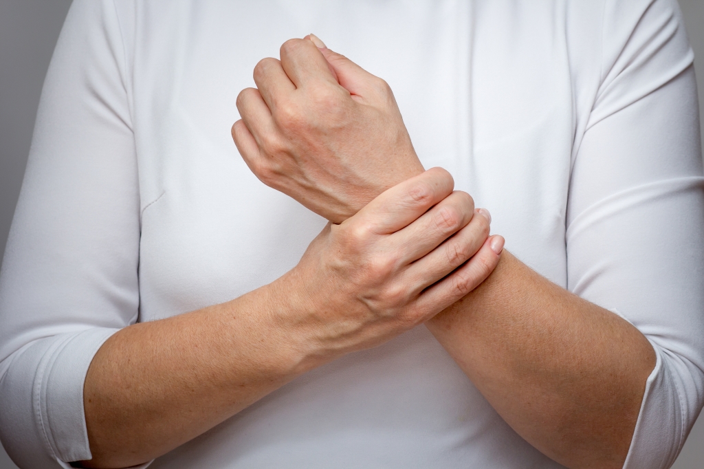 Calcium tekort: symptomen, oorzaken en behandeling - Supergezond.be
