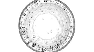 Wat is beter: plat water of bruiswater? - Supergezond.be